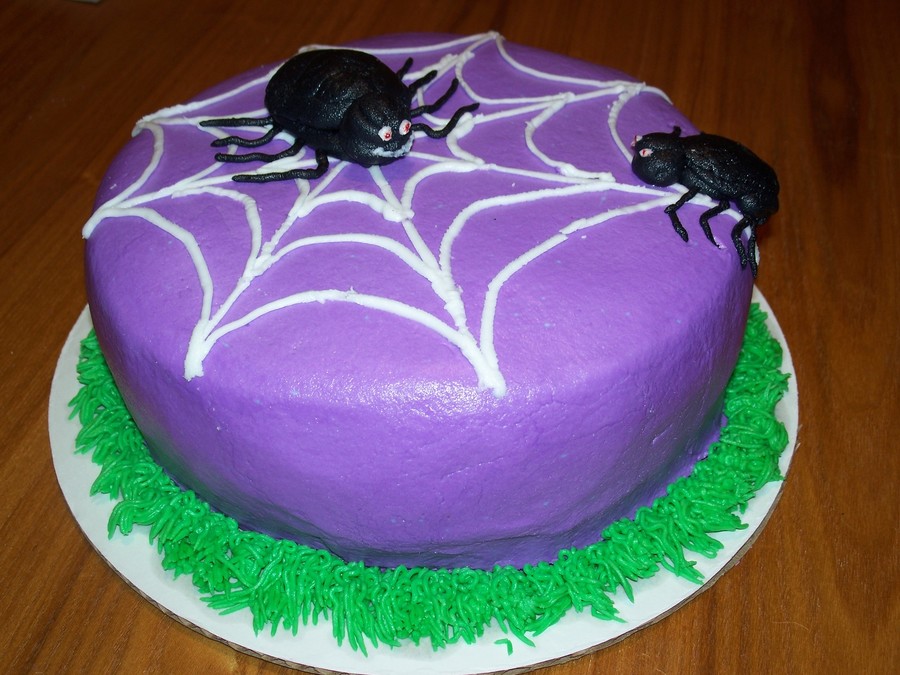 Spiders - CakeCentral.com