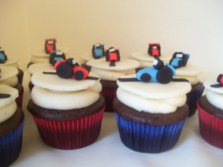 Race Car Cupcakes - CakeCentral.com