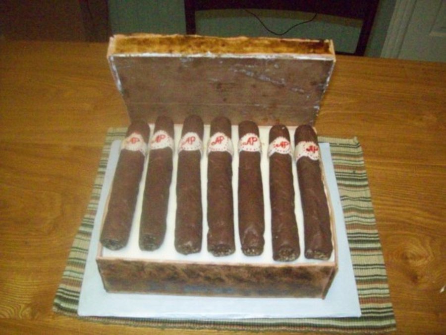 Cigar Humidor Cake - CakeCentral.com