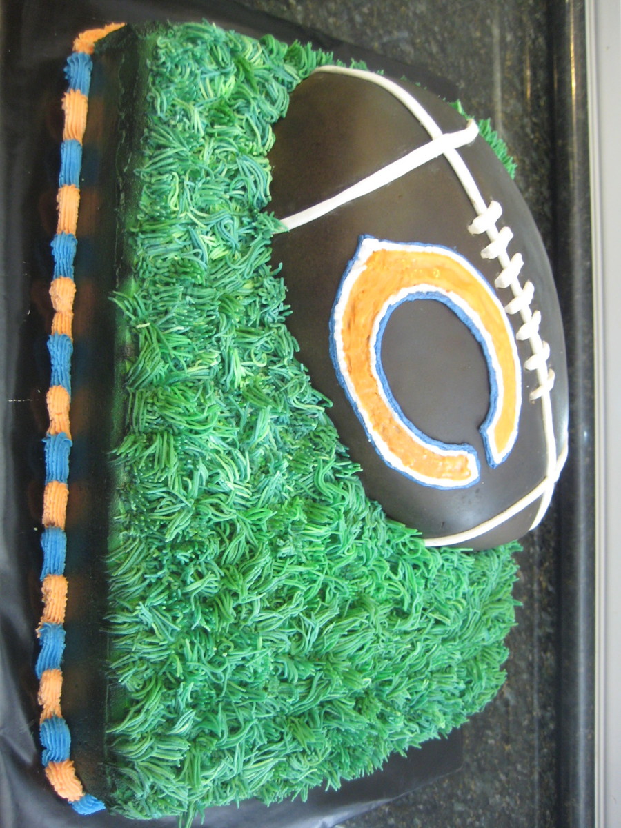 Chicago Bears Birthday Cake - CakeCentral.com