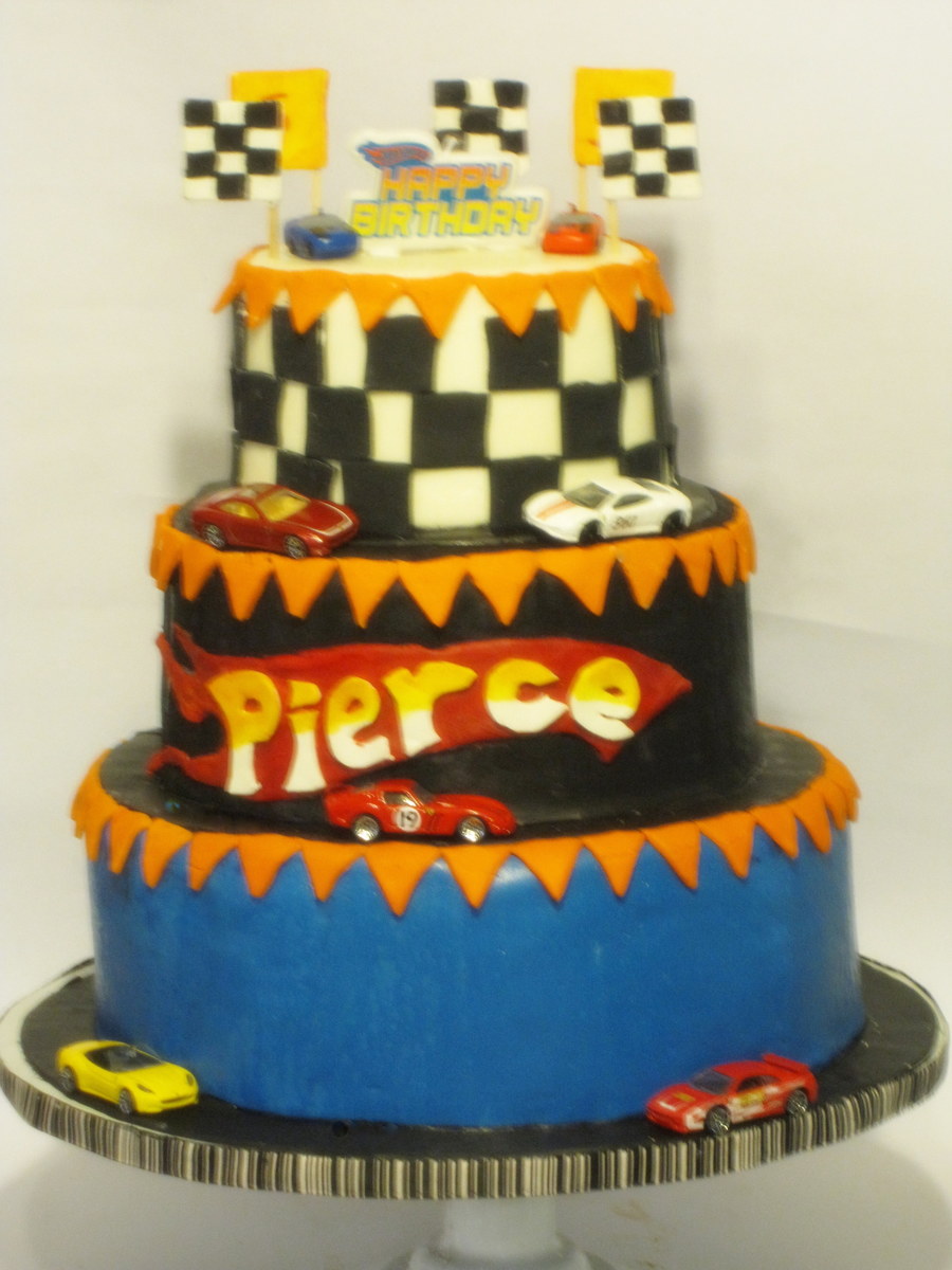 Hot Wheels Race Car Cake - CakeCentral.com