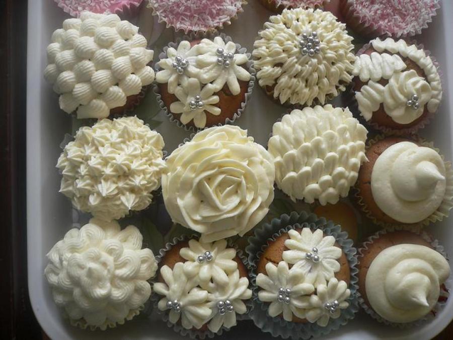 First Cupcakes. - CakeCentral.com