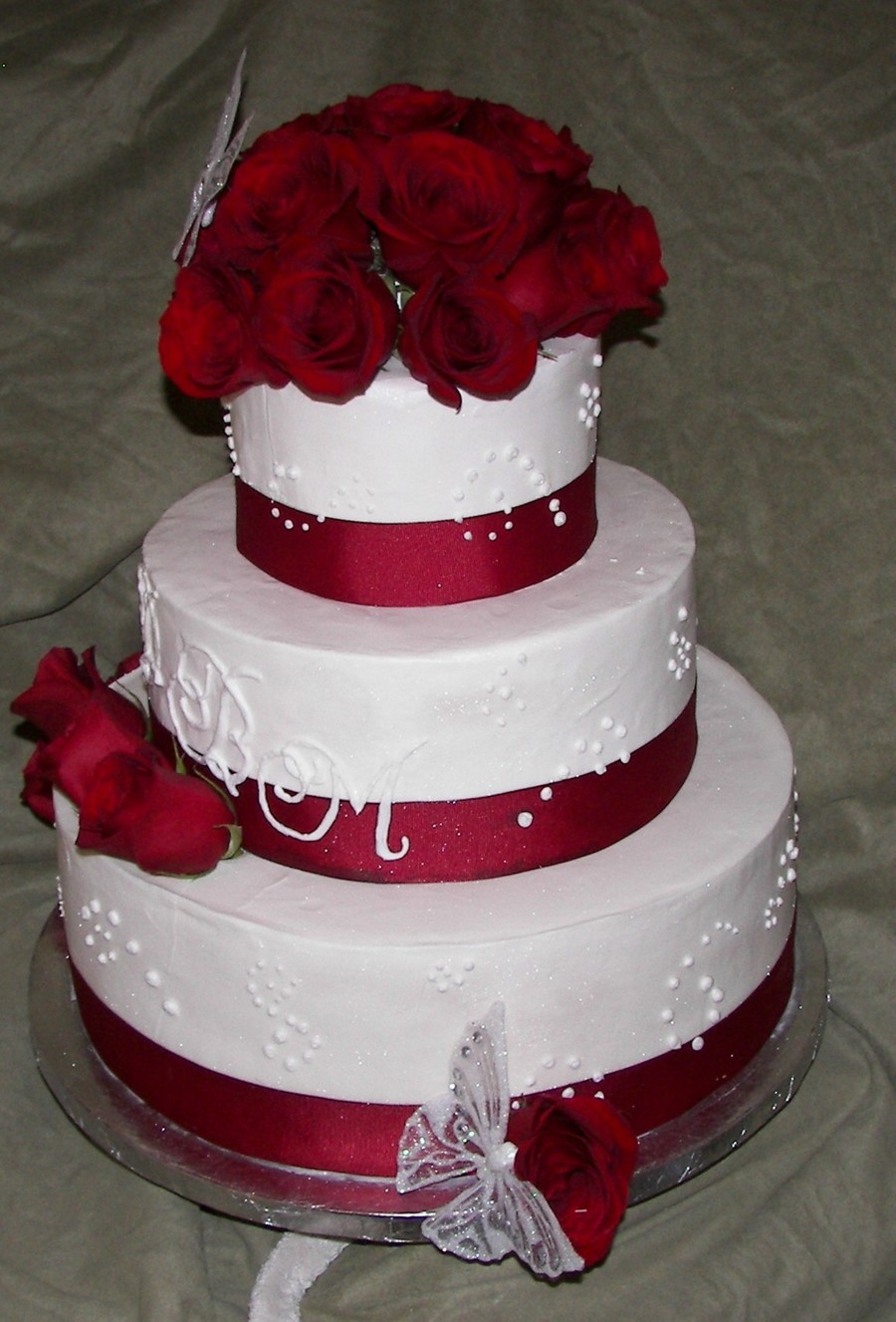 Red & White Wedding Cake - CakeCentral.com