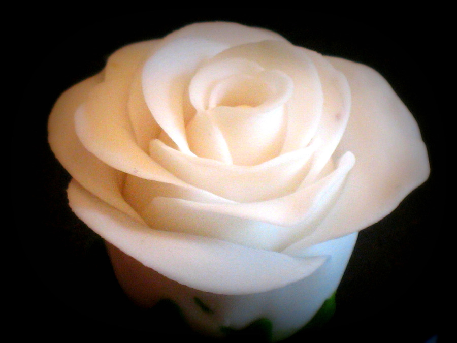 Fondant White Rose - CakeCentral.com