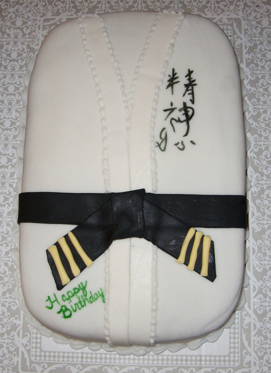 Karate Birthday Cake - CakeCentral.com