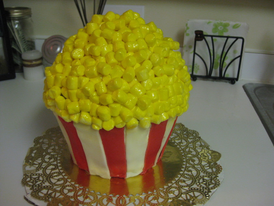 Popcorn Cake - CakeCentral.com