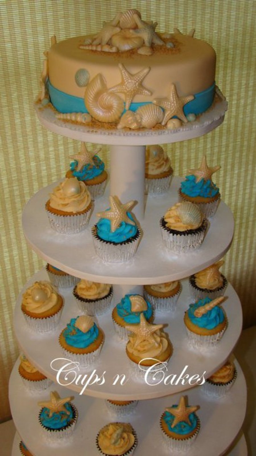 Seashell Wedding Cake - CakeCentral.com