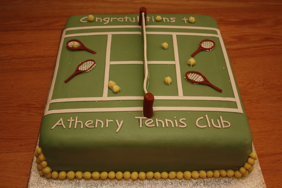 Tennis Court - CakeCentral.com