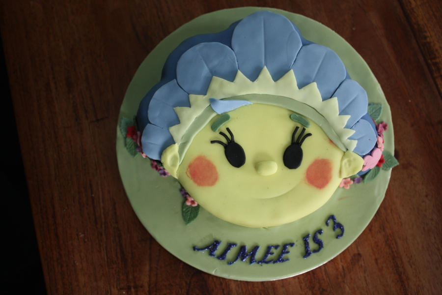 Fifi And The Flowertots - CakeCentral.com