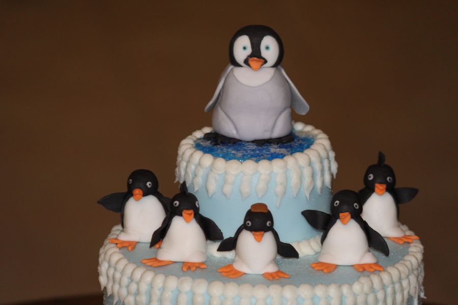 Happy Feet Cake - CakeCentral.com