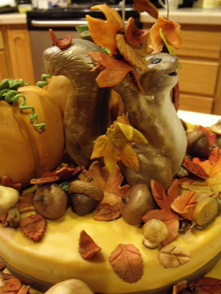 Squirrel Playing In Autumn Leaves Thanksgiving Cake, Pic 1 - CakeCentral.com