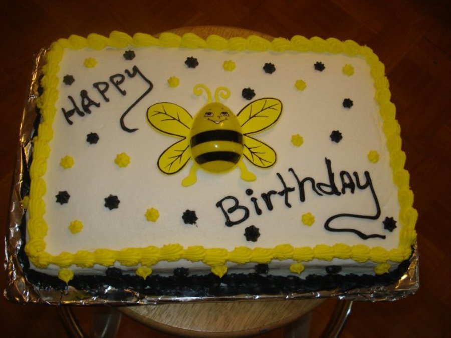 Bumblebee Cake - CakeCentral.com