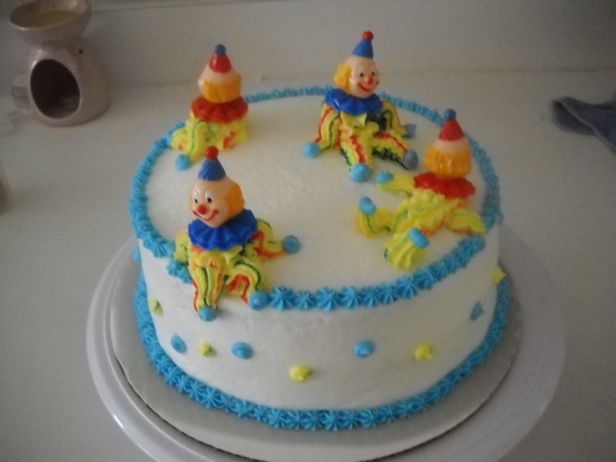 Clown Cake - CakeCentral.com