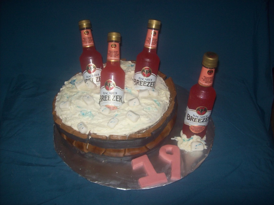 Breezer Cake - CakeCentral.com