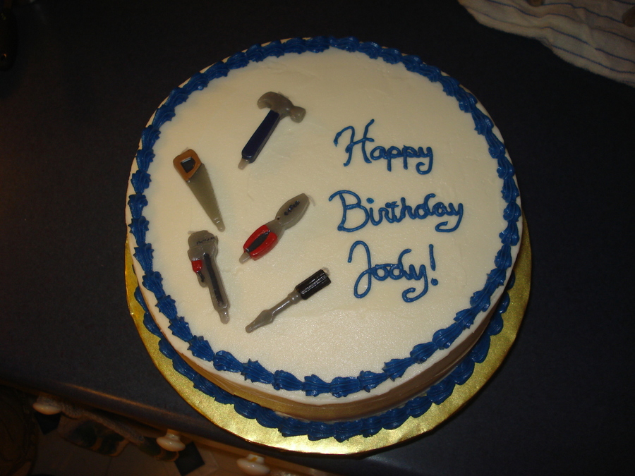 Tools Birthday Cake - CakeCentral.com