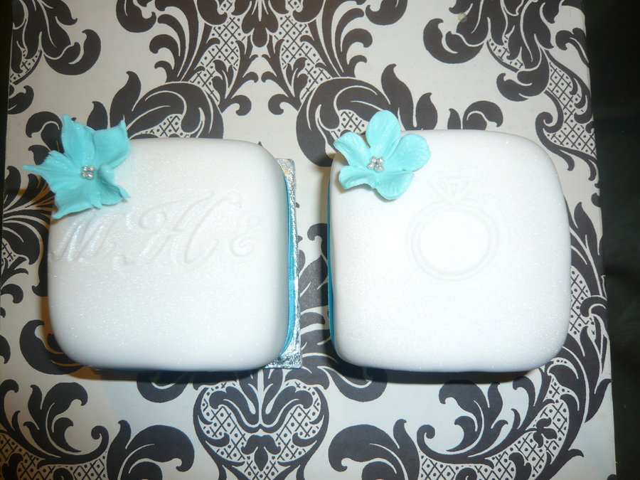 Bridal Shower Mini Cakes - CakeCentral.com
