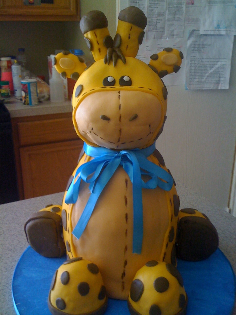 3D Giraffe Cake - CakeCentral.com