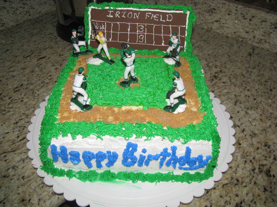 Baseball Cake - CakeCentral.com