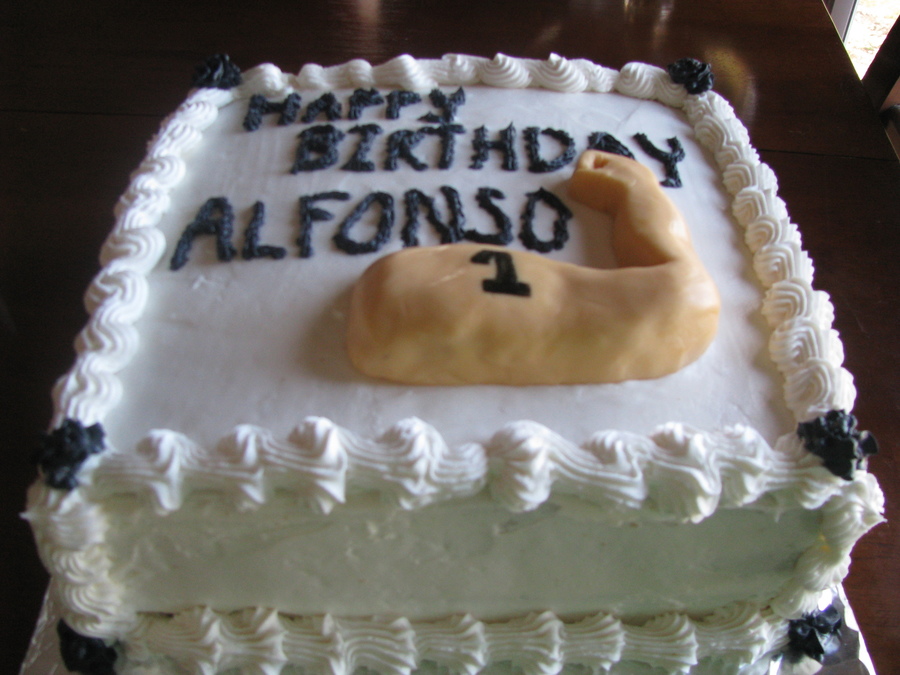 Muscle Cake - CakeCentral.com