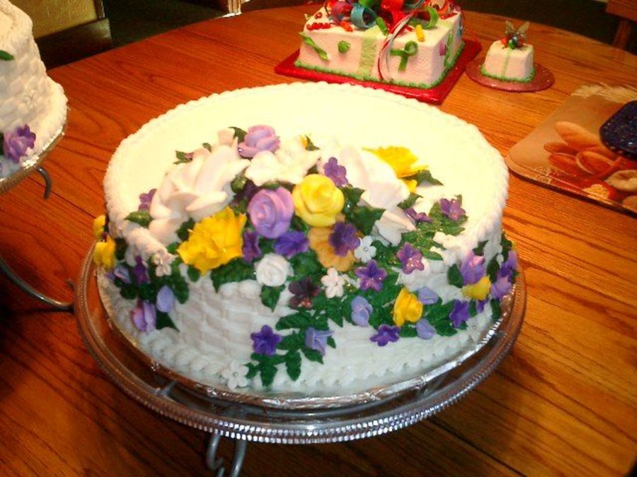 Emily_Wedd_Main_Ck.jpg - CakeCentral.com