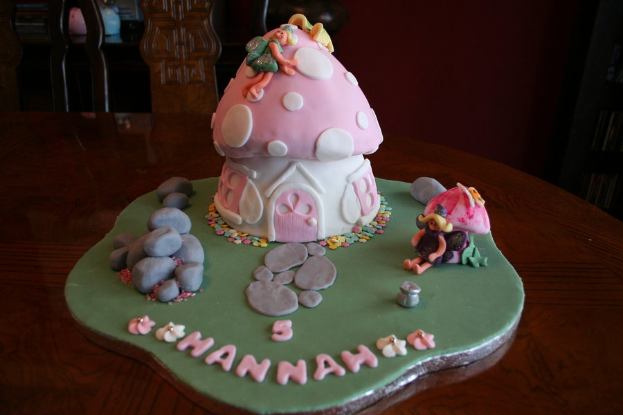 Fairy Toadstool - CakeCentral.com