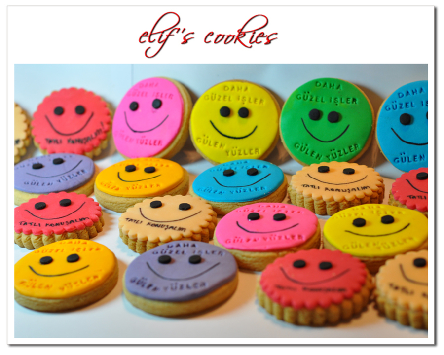 Smiley Cookies - CakeCentral.com