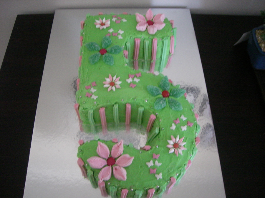 Number 5 Kids Birthday Cake - CakeCentral.com