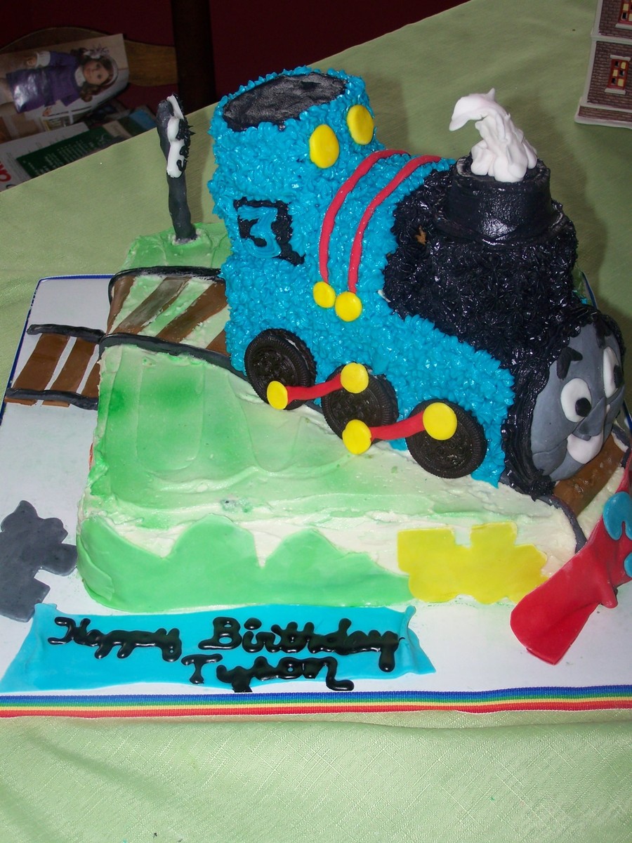 Tyson's Cake - CakeCentral.com