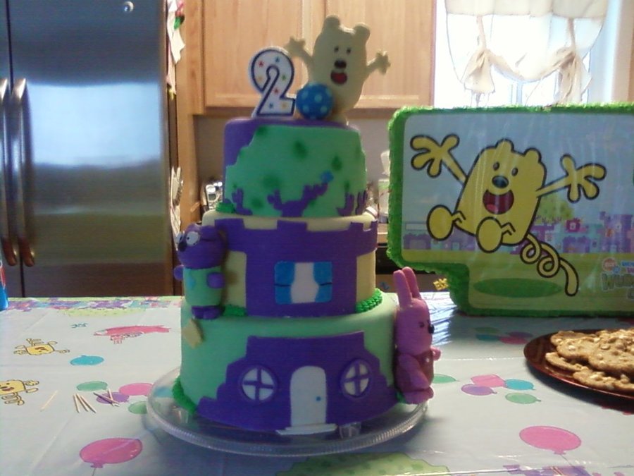 Wubbzy Birthday Cake - CakeCentral.com