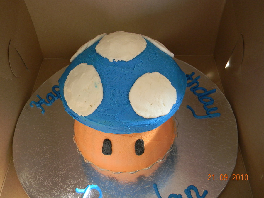 Super Mario Blue Toadstool - CakeCentral.com