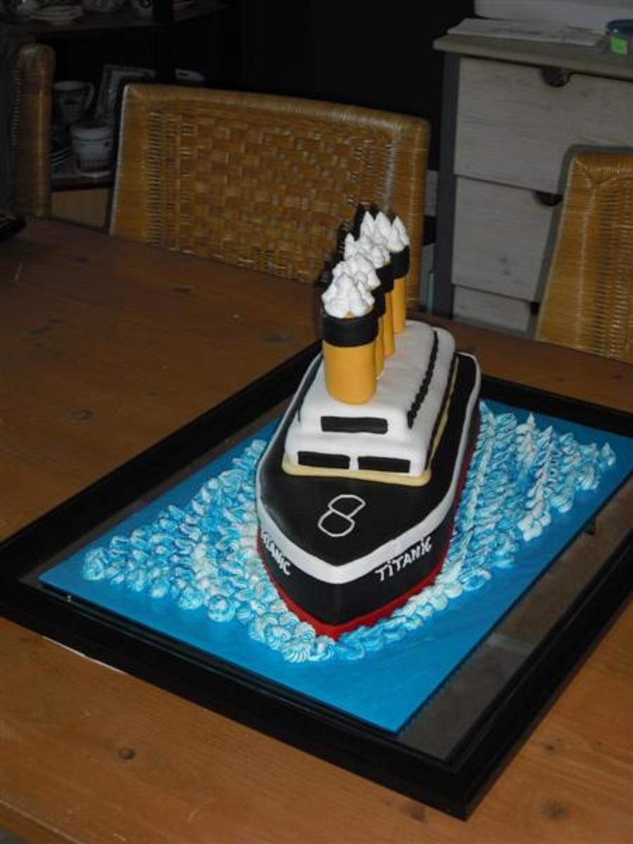 Titanic Cake - CakeCentral.com
