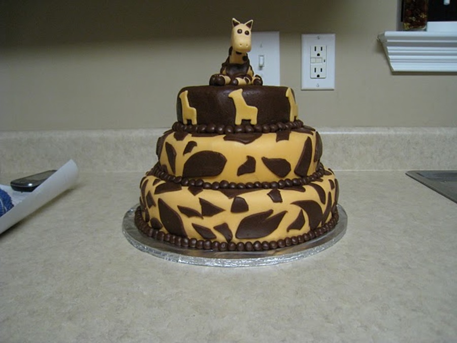 Giraffe Cake - CakeCentral.com