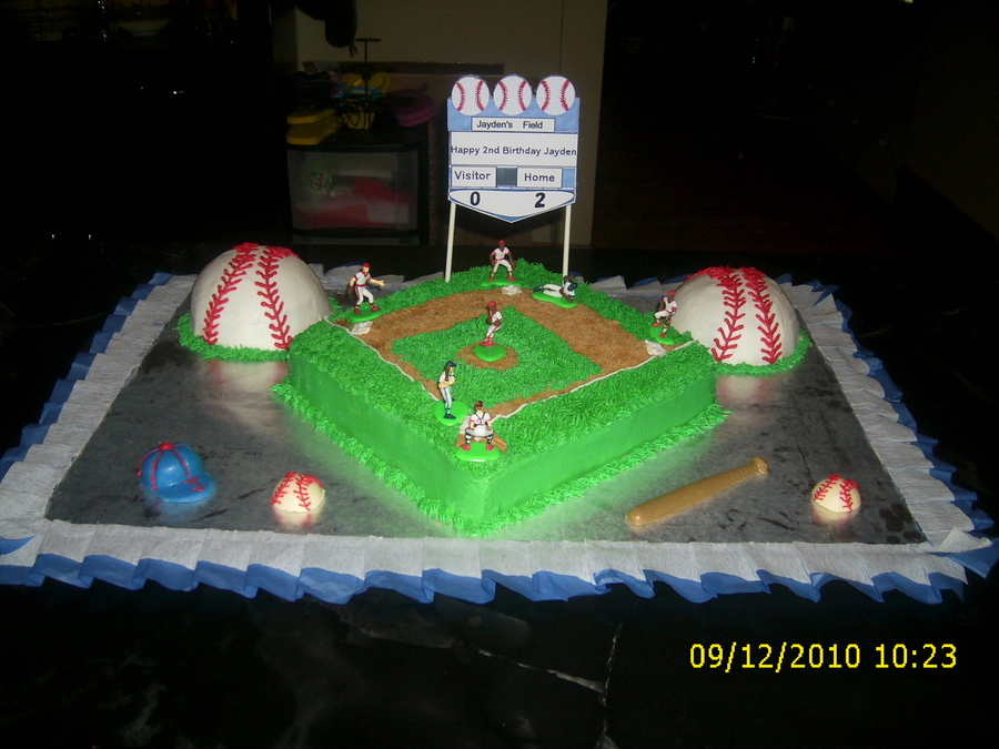 Baseball Field - CakeCentral.com