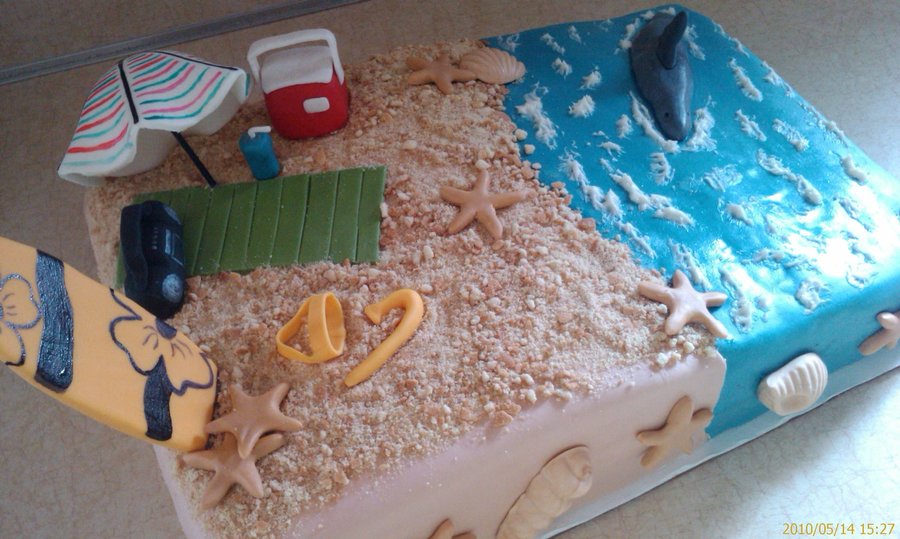 Beach Graduation - CakeCentral.com