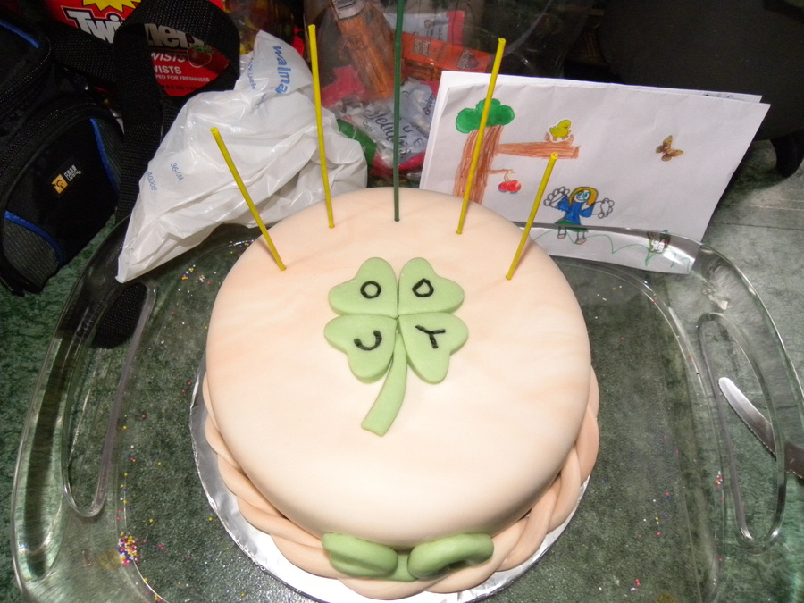 Clover Birthday Cake - CakeCentral.com