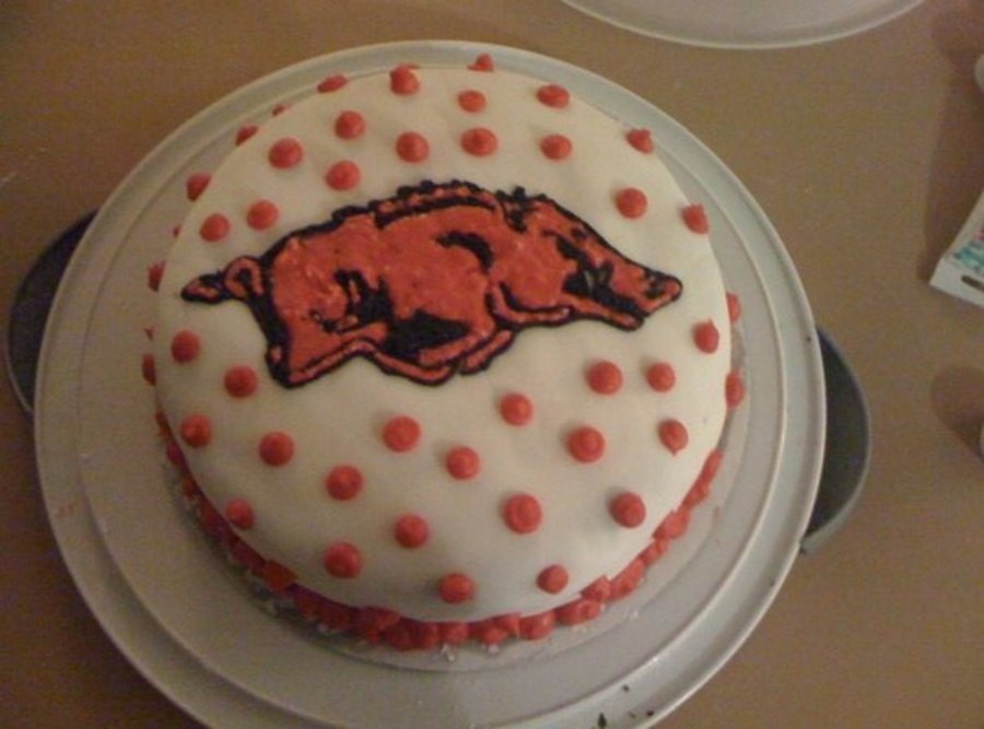 Razorback Cake - CakeCentral.com