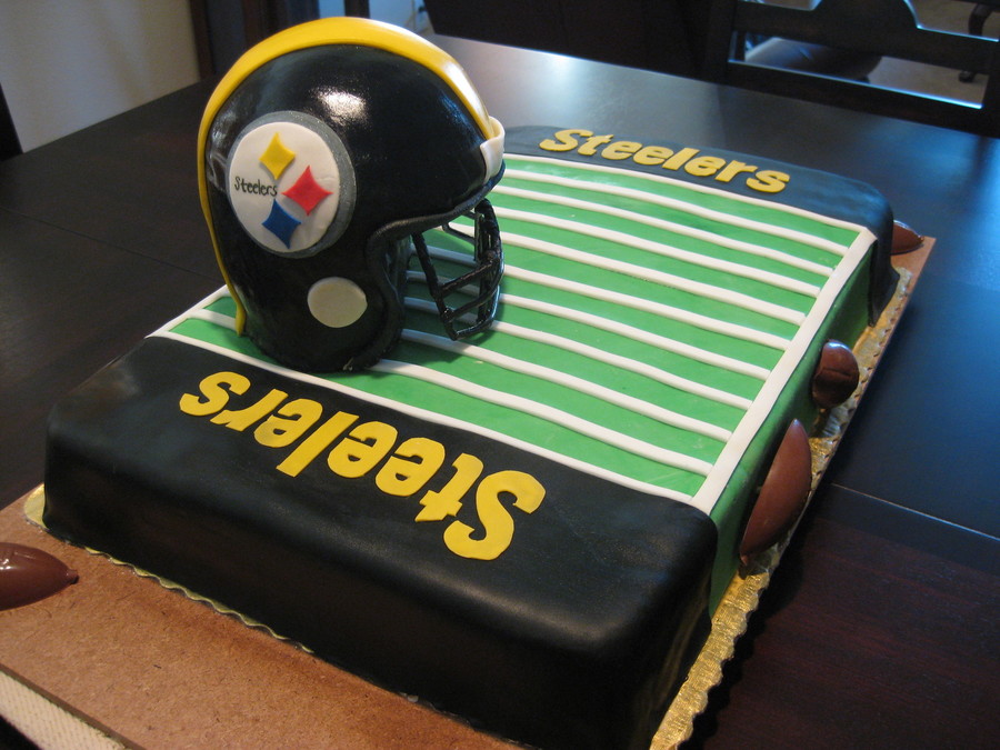 Steelers Cake - CakeCentral.com