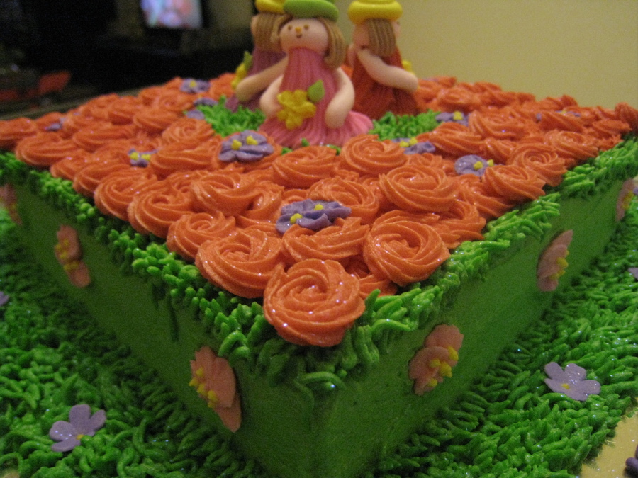 Garden Cake - CakeCentral.com