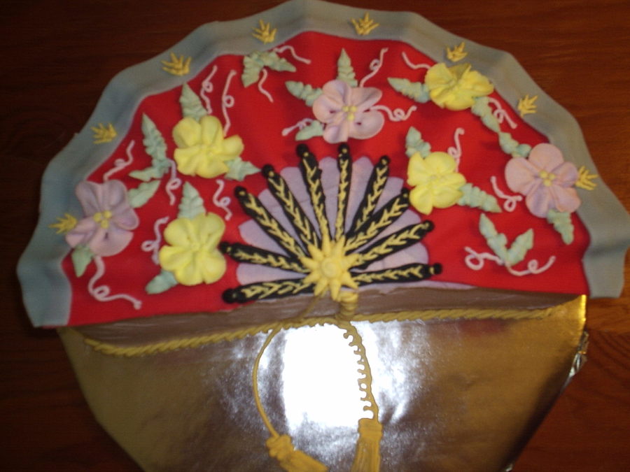 Fan Cake - CakeCentral.com