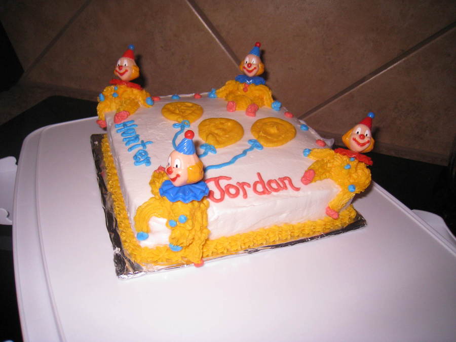 Clowns - CakeCentral.com