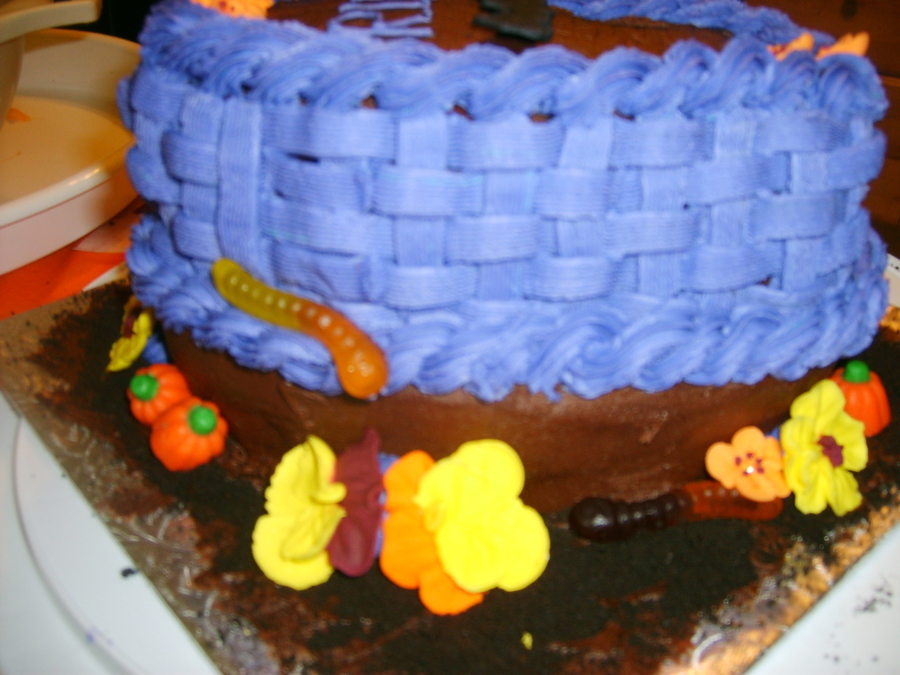 Halloween Cake - CakeCentral.com