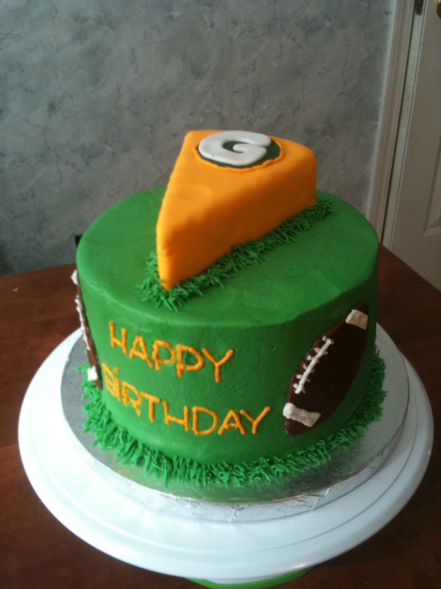 Cheesehead! - CakeCentral.com