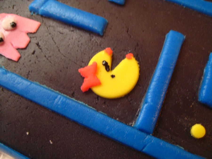 Ms. Pac-Man Cake - CakeCentral.com