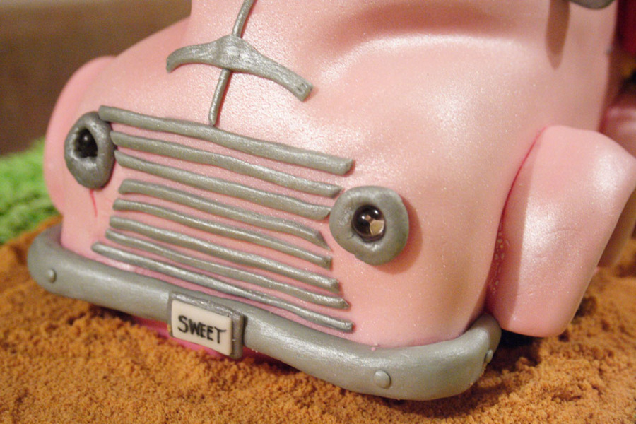 Pink Chevy Truck - CakeCentral.com