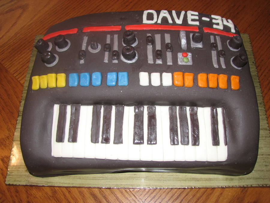 Keyboard Cake - CakeCentral.com