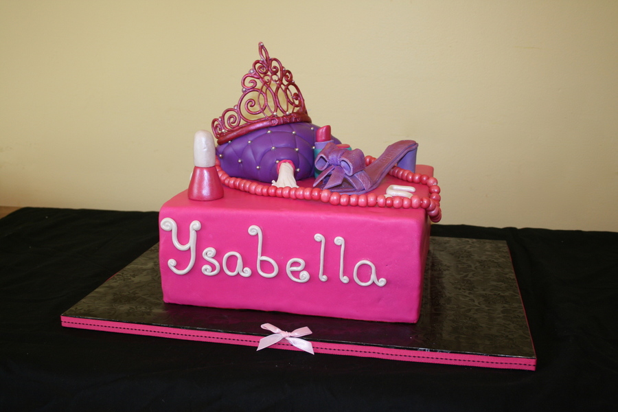 Diva Cake - CakeCentral.com