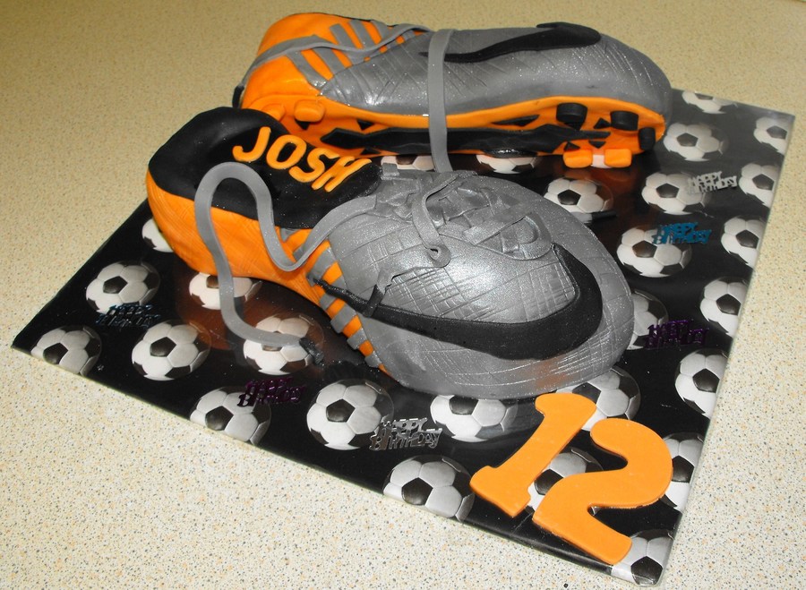 Football Boots Cake - CakeCentral.com