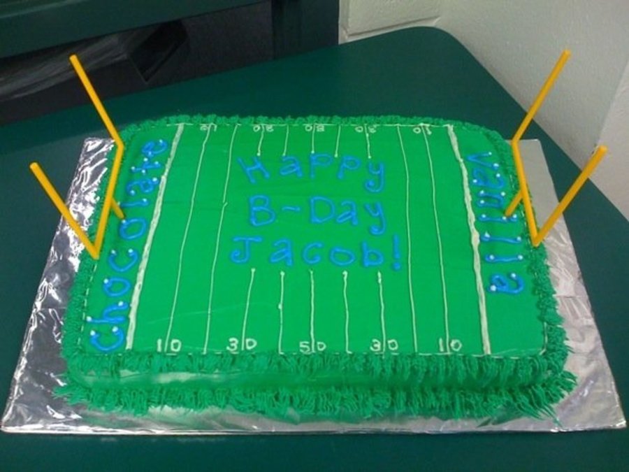 Football Field Cake - CakeCentral.com