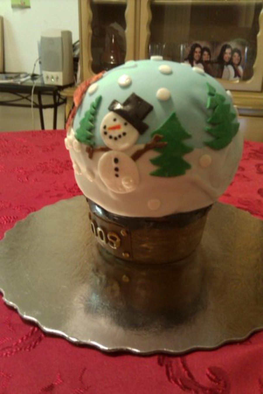 Snow Globe Cake - CakeCentral.com