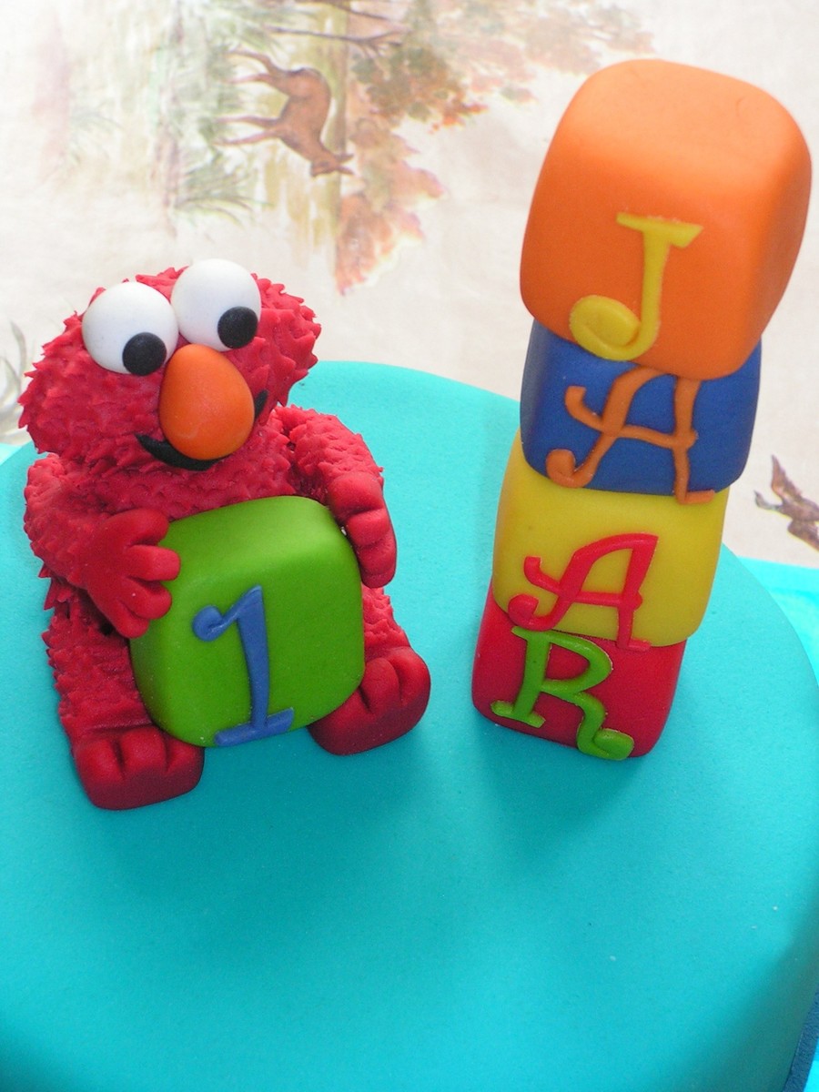 Elmo Made With Marzipan - CakeCentral.com